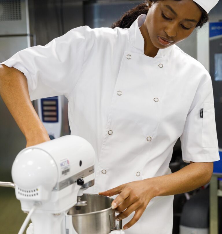 Breathe easy this summer with new chef’s jacket from Lockhart - FRY ...